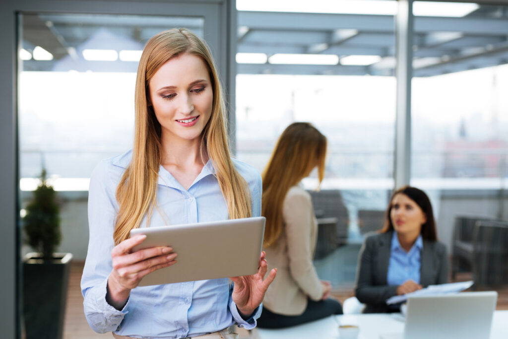 Manage facilities, real estate and assets with Axxerion cloudsoftware